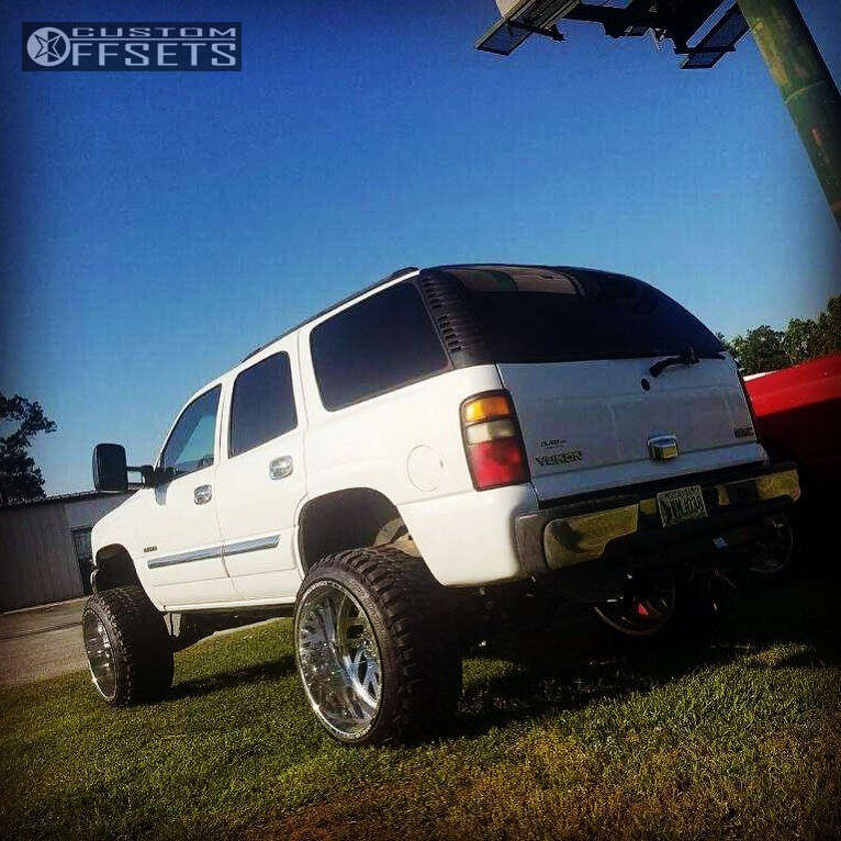 2004 GMC Yukon with 24x14 -73 American Force Twister Ss and 35/12.5R24 ...