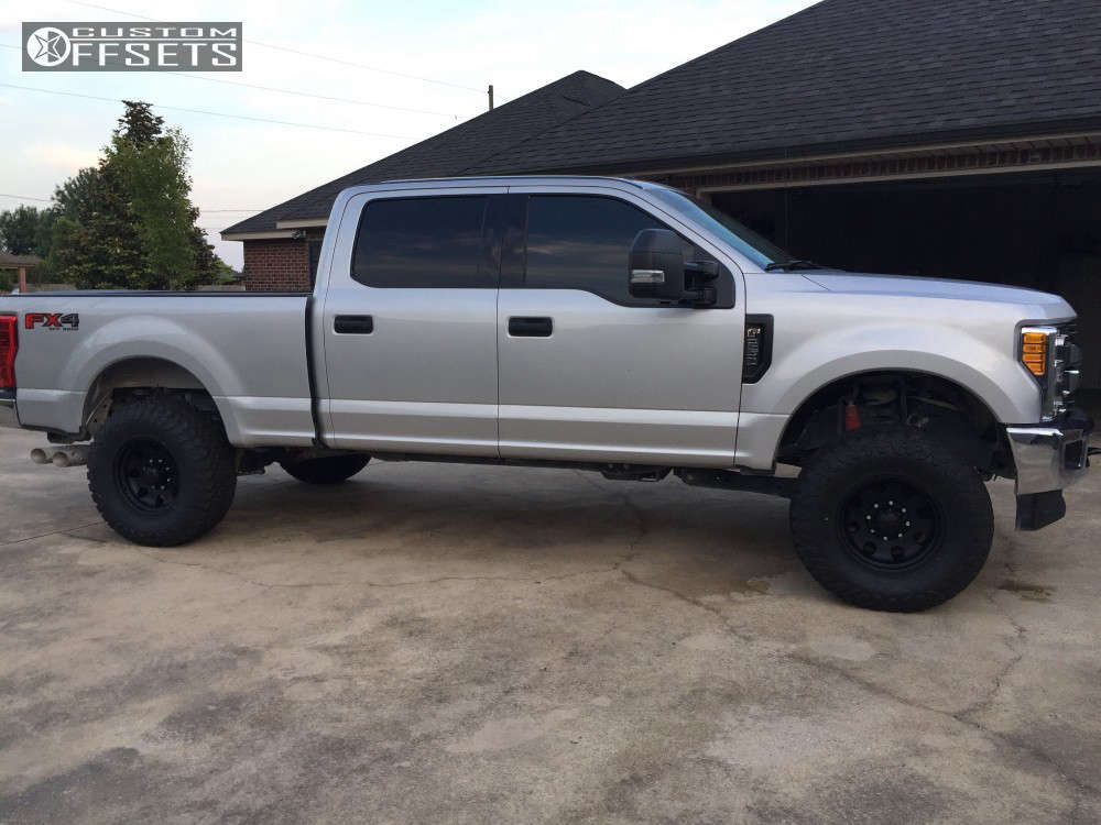 2017 Ford F-250 Super Duty with 17x9 -12 Ultra 164 and 35/12.5R17 ...