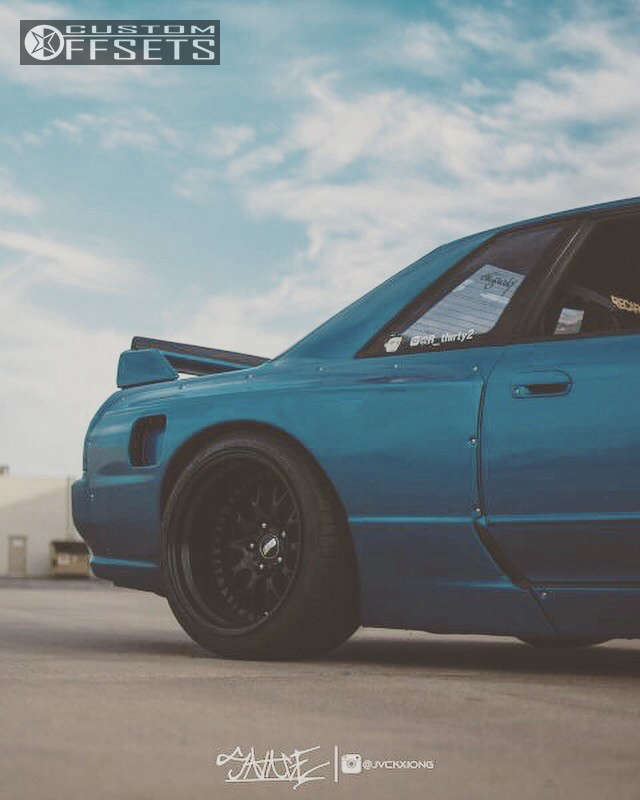 1992 Nissan Skyline R32 with 18x10 0 BBS and 265/35R18 Achilles A/t ...