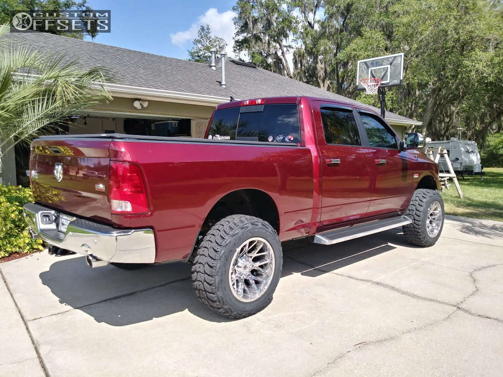 2017 Ram 1500 with 20x12 -44 Dropstars 654v and 35/12.5R20 Kumho Road ...