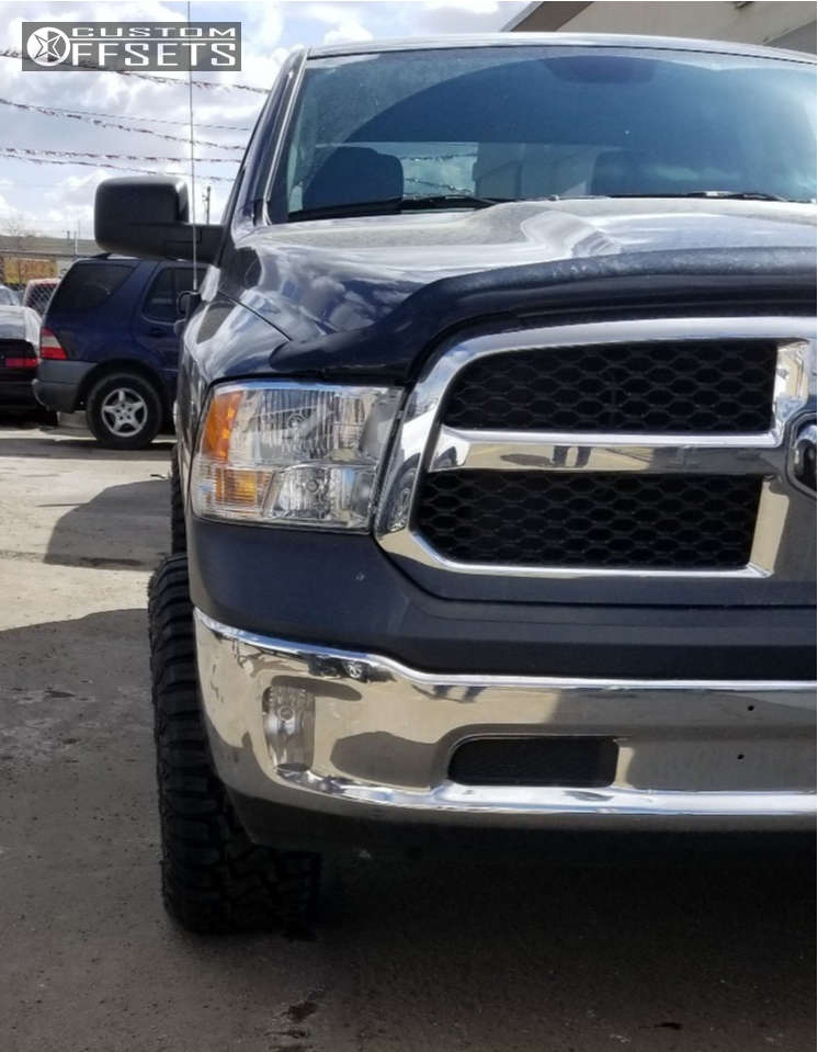 2017 Ram 1500 with 20x10 -18 Fuel Triton and 33/12.5R20 Haida Hd878 R/t ...