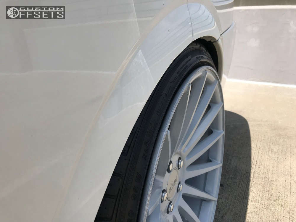 2002 Lincoln MKS Wheel Offset Tucked Coilovers | 384437 | Custom Offsets