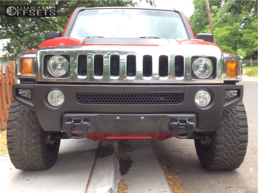 2007 HUMMER H3 with 20x12 -44 Moto Metal Mo962 and 33/12.5R20 AMP ...
