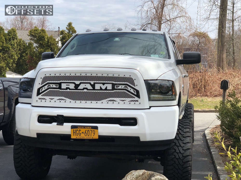 2014 Ram 2500 with 22x12 -40 American Force Blade Ss8 and 35/12.5R22 ...