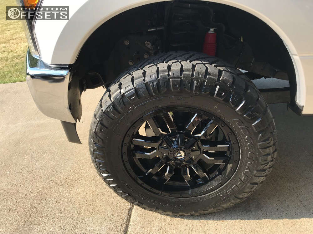 2017 Ford E-250 with 20x9 1 Fuel Sledge and 295/65R20 Nitto Ridge ...