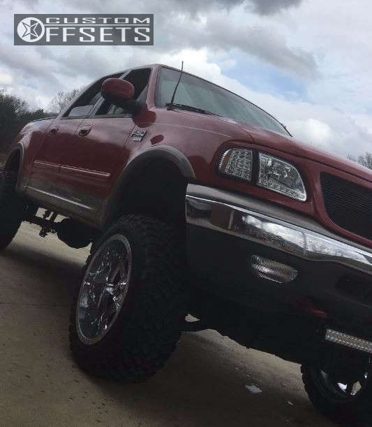 2001 Ford F-150 with 20x12 -44 Fuel Maverick D536 and 33/12.5R20 RBP ...