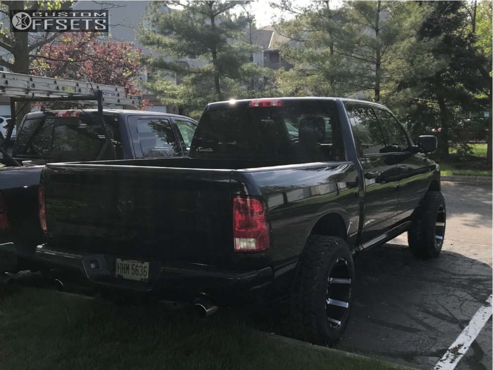 2017 Ram 1500 with 20x12 -44 Red Dirt Road Rd06 and 35/12.5R20 ...