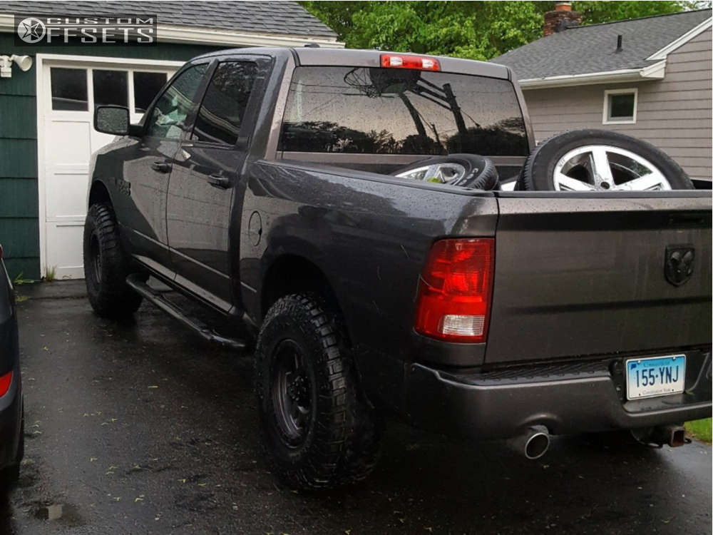 2014 Ram 1500 with 17x9 -13 Tuff T16 and 35/12.5R17 Kanati Trail Hog ...