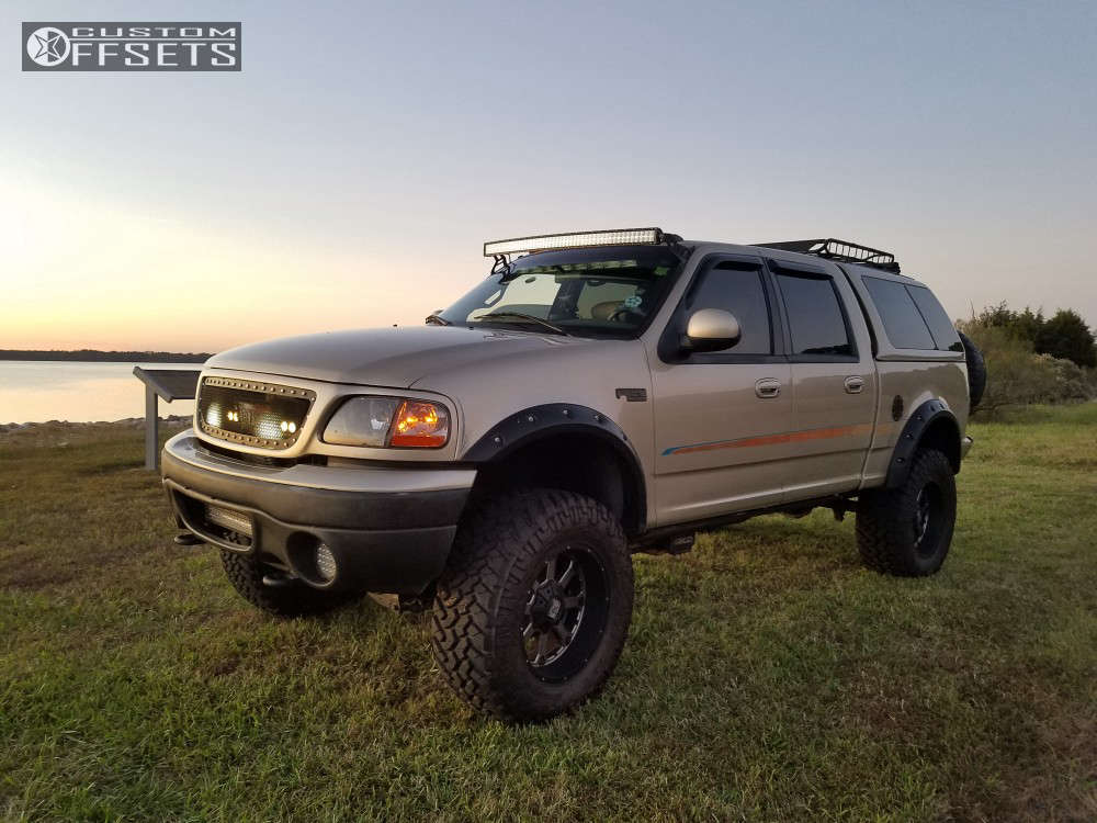 2001 Ford F-150 with 20x10 -24 XD Xd825 and 37/13.5R20 Nitto Trail ...