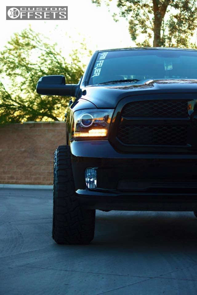 2014 Ram 1500 with 20x12 -44 Fuel Hostage and 35/13.5R20 Toyo Tires ...
