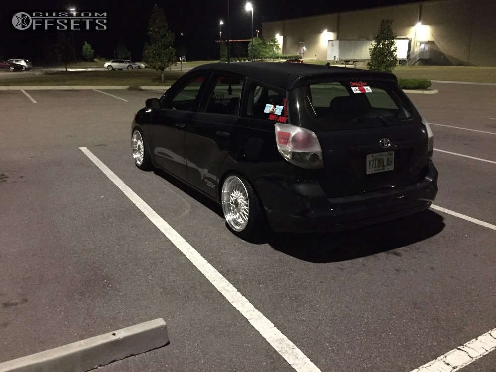 2006 Toyota Matrix with 17x8.5 15 JNC Jnc004 and 195/40R17 Venezia ...