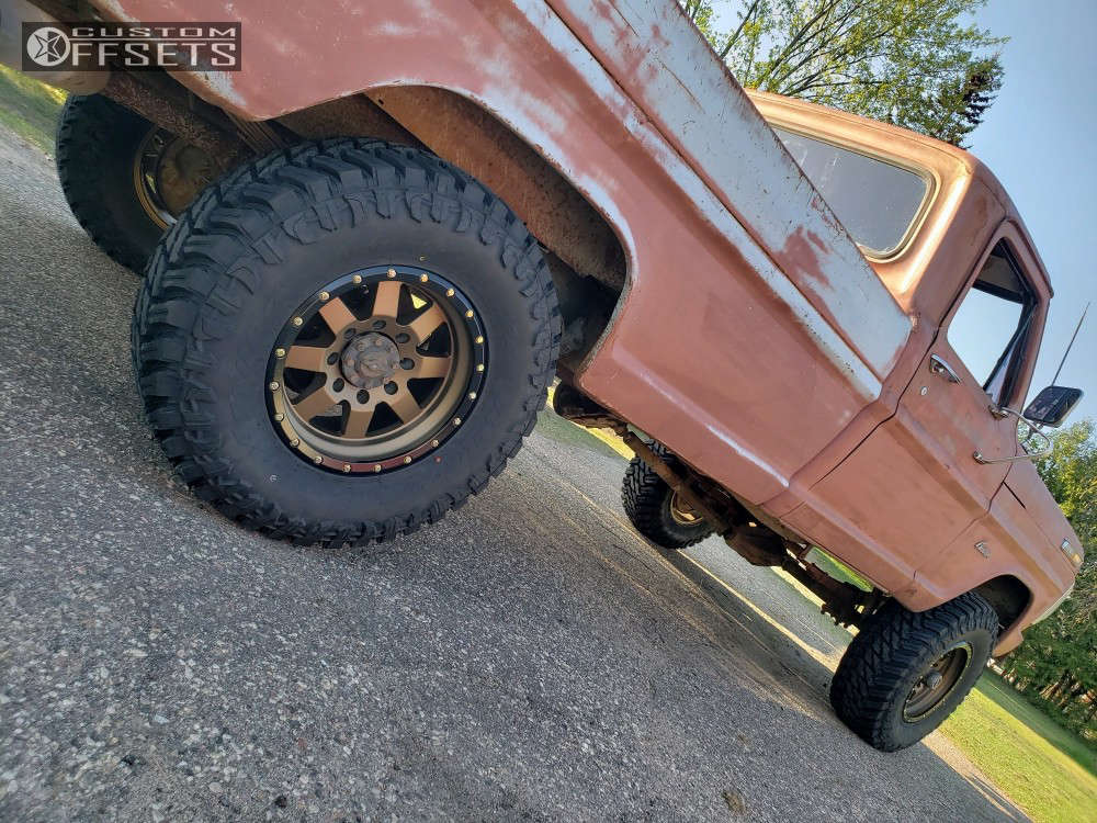 1970 Ford F-250 with 17x9 -12 Raceline Defender and 35/12.5R17 Atturo ...