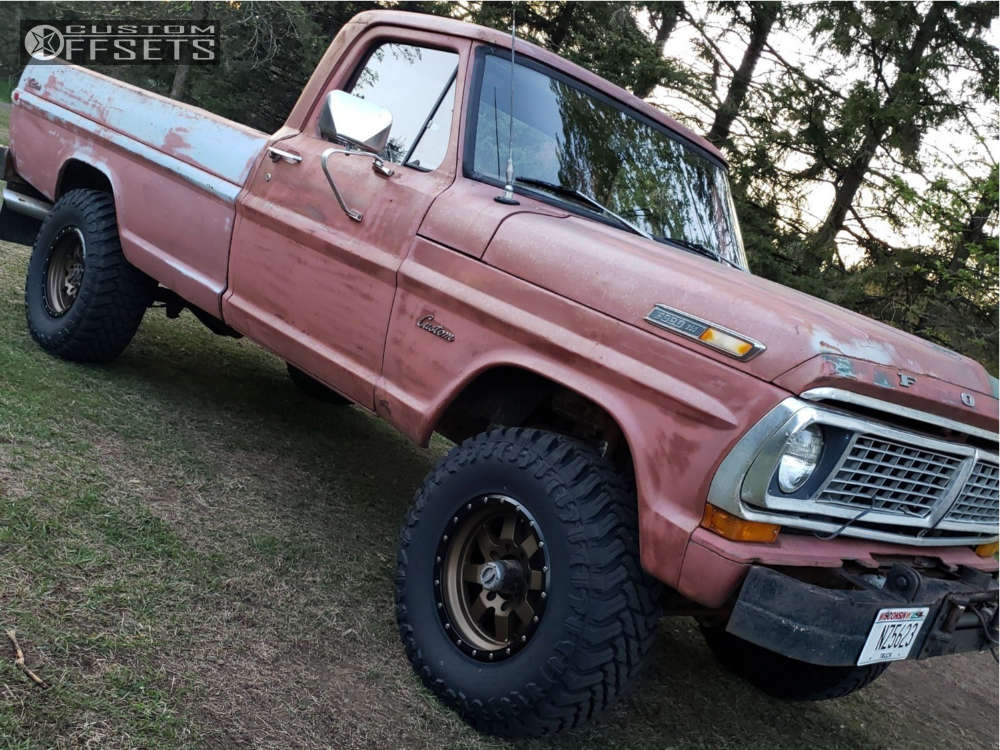 1970 Ford F-250 with 17x9 -12 Raceline Defender and 35/12.5R17 Atturo ...