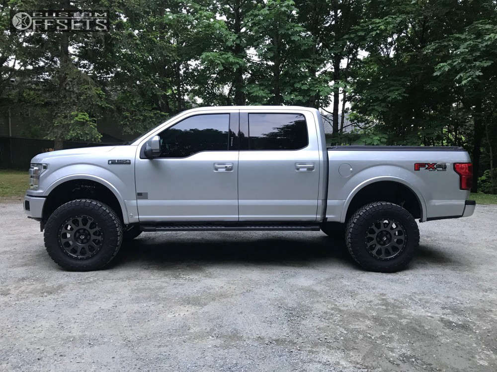 2018 Ford F-150 with 20x9 1 Fuel Vector and 295/65R20 Nitto Ridge ...