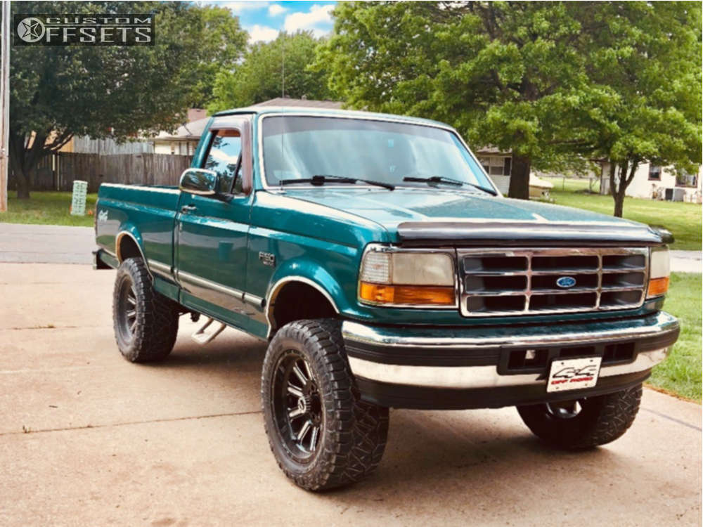 1996 Ford F-150 with 20x10 -19 Fuel Hardline and 33/12.5R20 Nitto Ridge ...