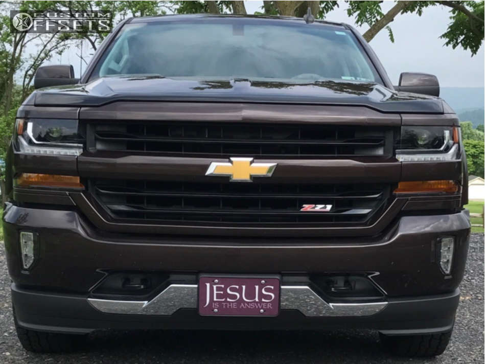 2016 Chevrolet Silverado 1500 with 18x9 18 Centerline Rt3 and 265/65R18 ...