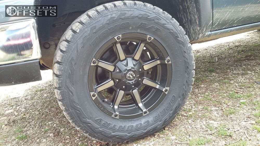 2006 Chevrolet Silverado 1500 with 18x9 -12 Fuel Coupler and 33/12.5R18 ...