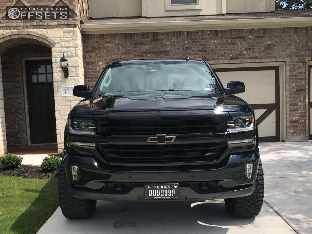 2017 Chevrolet Silverado 1500 with 20x10 -25 Grid Gd05 and 295/55R20 ...