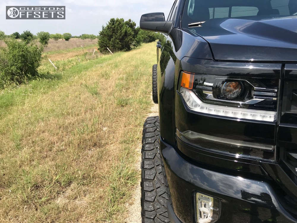 2017 Chevrolet Silverado 1500 with 20x10 -25 Grid Gd05 and 295/55R20 ...