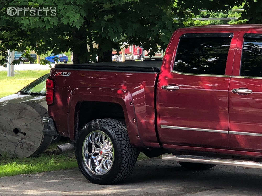 2014 Chevrolet Silverado 1500 with 20x10 -24 Havok H109 and 305/50R20 ...