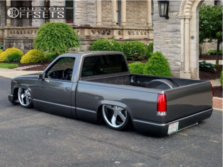 1989 GMC C1500 with 22x9 15 American Racing Nova and 255/30R22 Nexen ...