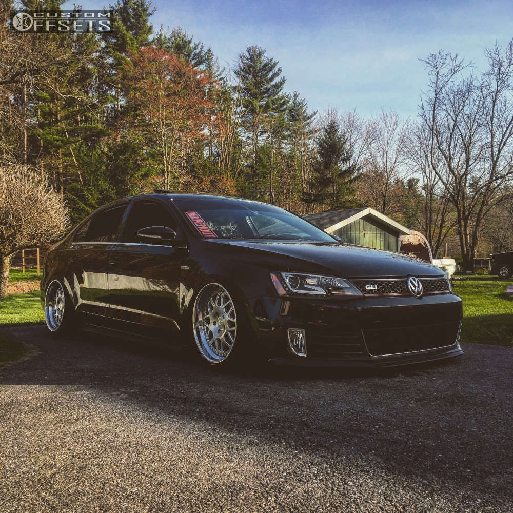 2014 Volkswagen Jetta with 18x9.5 35 Nine1forged Fc8v2 and 215/40R18 ...