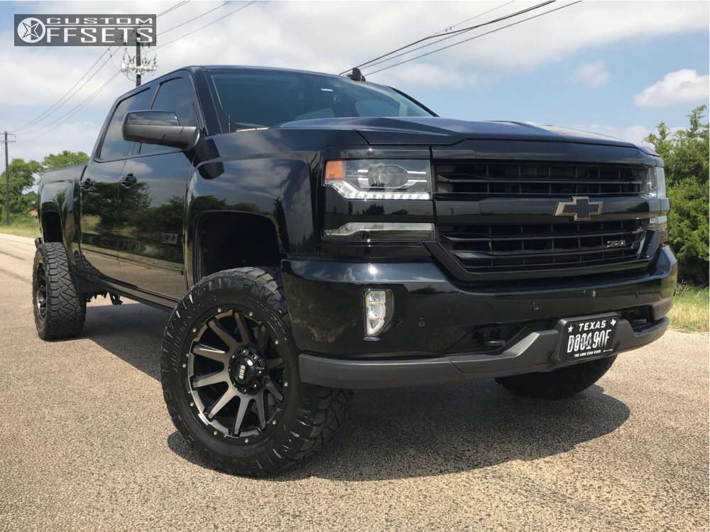 2017 Chevrolet Silverado 1500 with 20x10 -25 Grid Gd05 and 295/55R20 ...