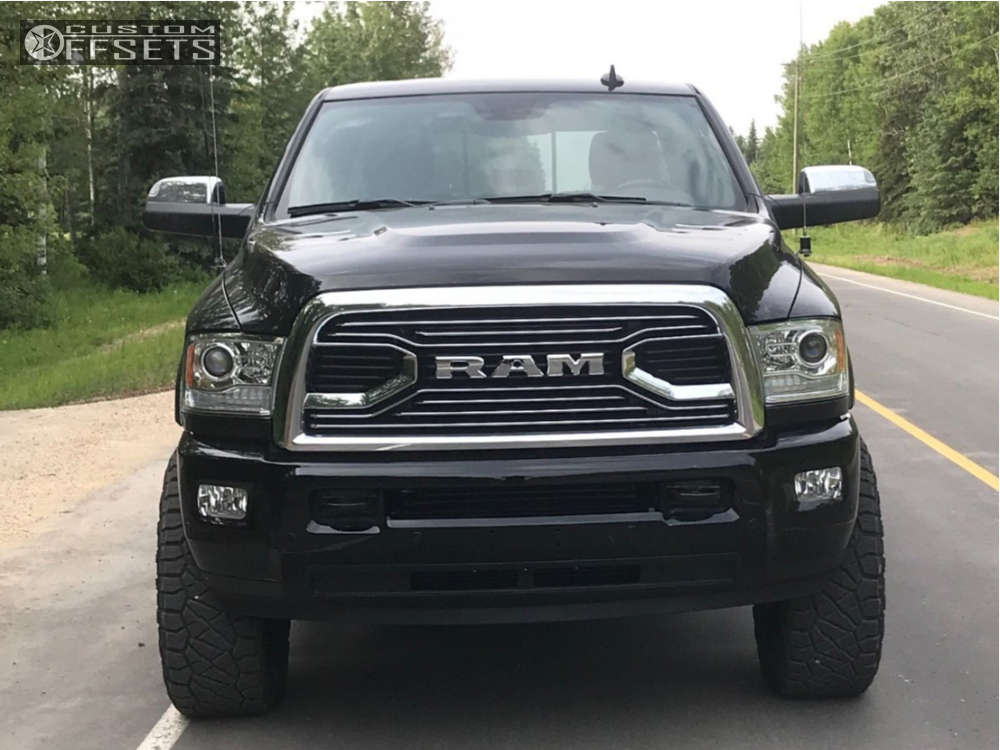 2018 Ram 3500 with 20x10 -12 Fuel 538 and 35/12.5R20 Nitto Ridge ...