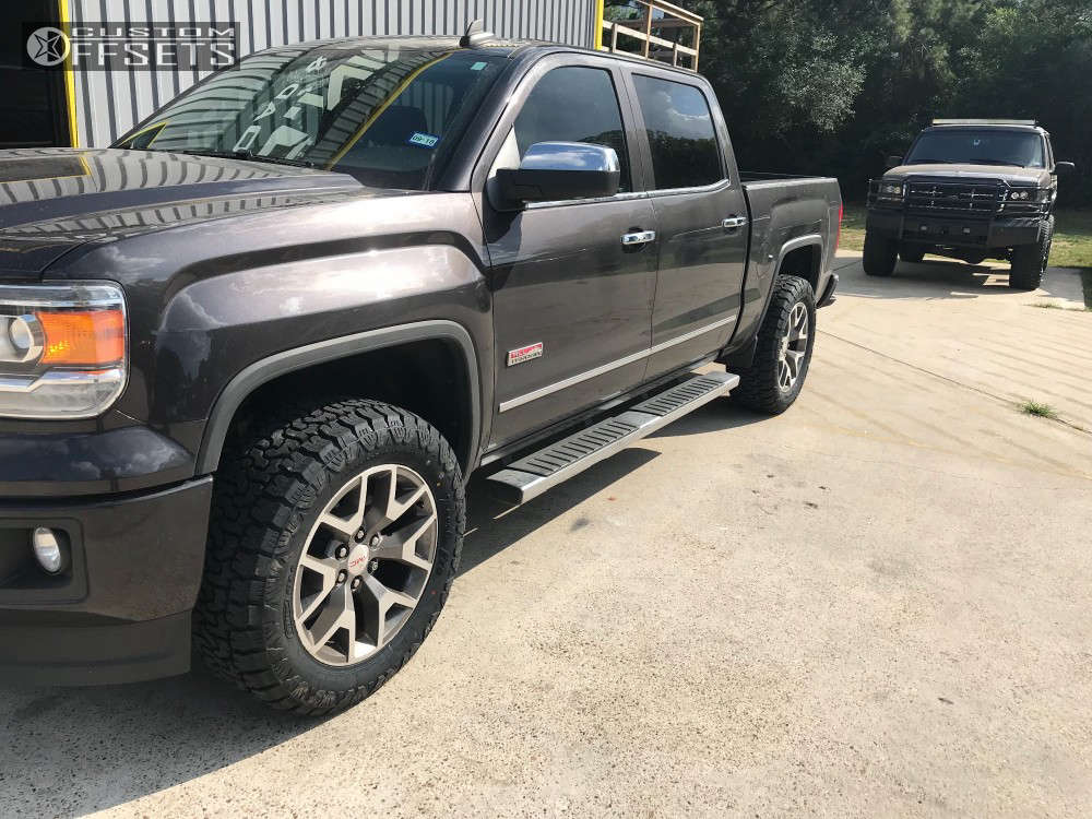 2015 GMC Sierra 1500 with 20x8.5 31 OEM Wheels Spaced Out Stockers and ...
