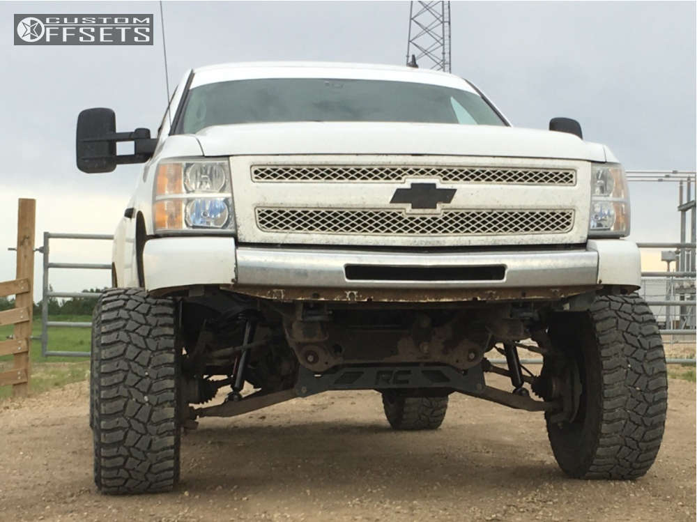 2009 Chevrolet Silverado 1500 with 20x12 -44 Centerline Lt1 and 35/12 ...