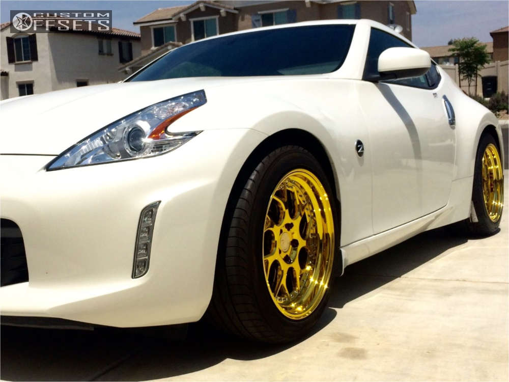 2017 Nissan 370Z with 18x9.5 15 Aodhan Ds01 and 245/45R18 Yokohama ...