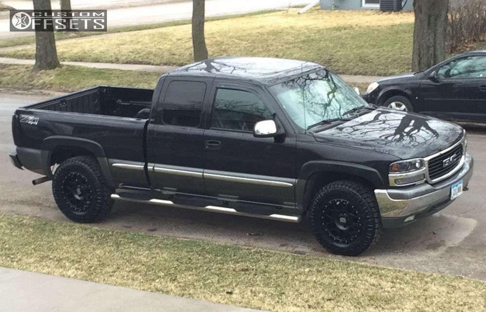 2000 GMC Sierra 1500 with 18x9 18 XD XD127 and 285/65R18 Nitto Exo Grappler and Stock | Custom ...