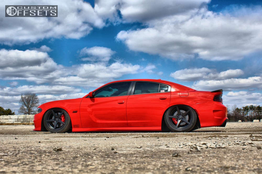 2017 Dodge Charger with 20x9 20 Velgen Classic5 and 275/40R20 Nitto ...