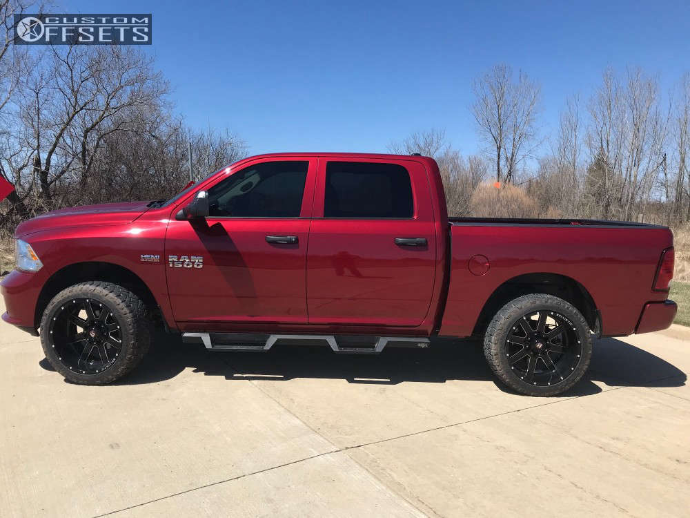 2013 Ram 1500 with 22x12 -44 Ballistic Rage and 33/12.5R22 Nitto Ridge ...