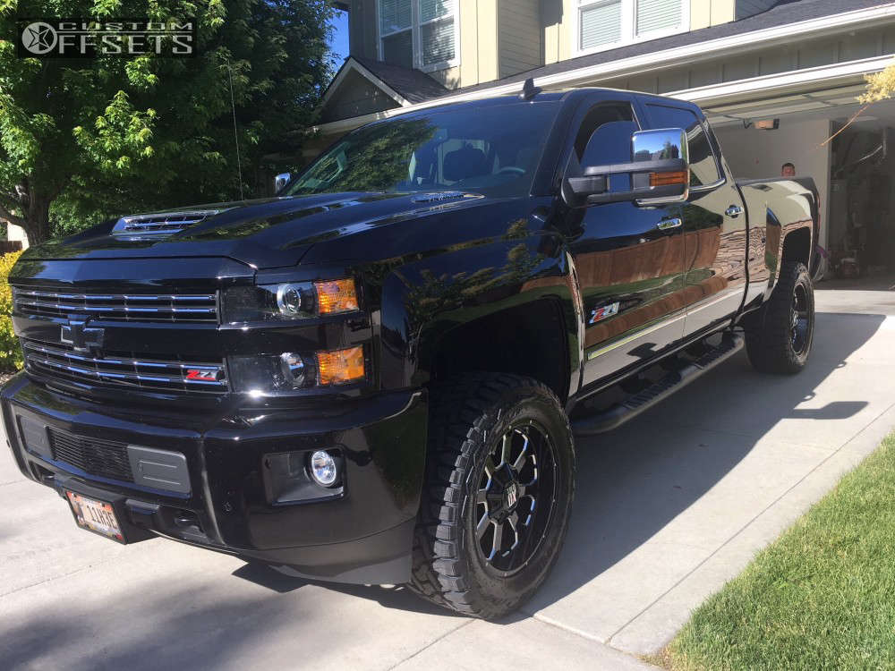 2018 Chevrolet Silverado 2500 HD with 20x9 1 XD Buck and 33/12.5R20 ...