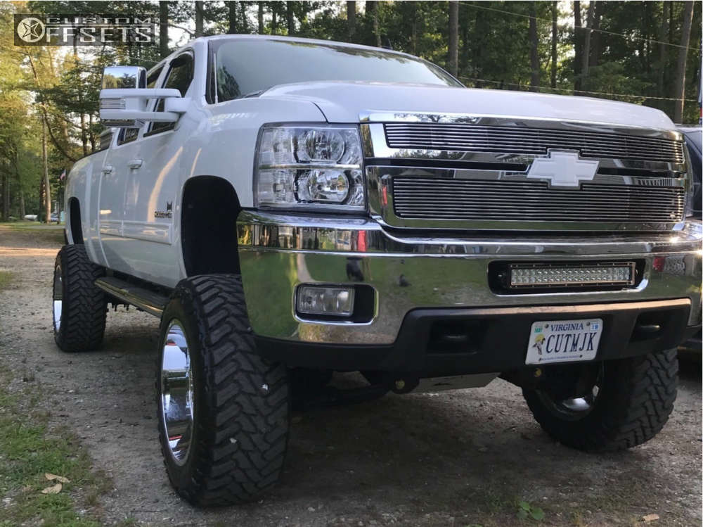 2011 Chevrolet Silverado 2500 HD with 20x12 -44 Hostile Alpha and 35/12 ...