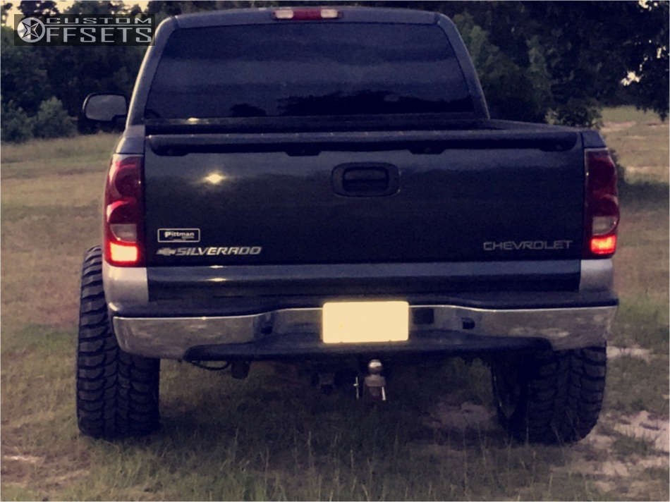2003 Chevrolet Silverado 1500 with 22x12 -44 Xtreme Force Xf4 and 33/12 ...