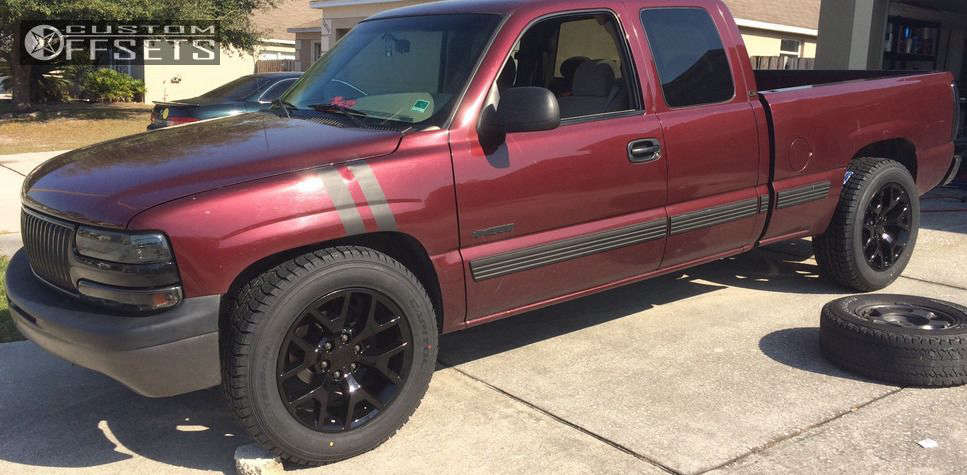 2001 Chevrolet Silverado 1500 with 20x9 27 Replica G04 and 275/60R20 ...