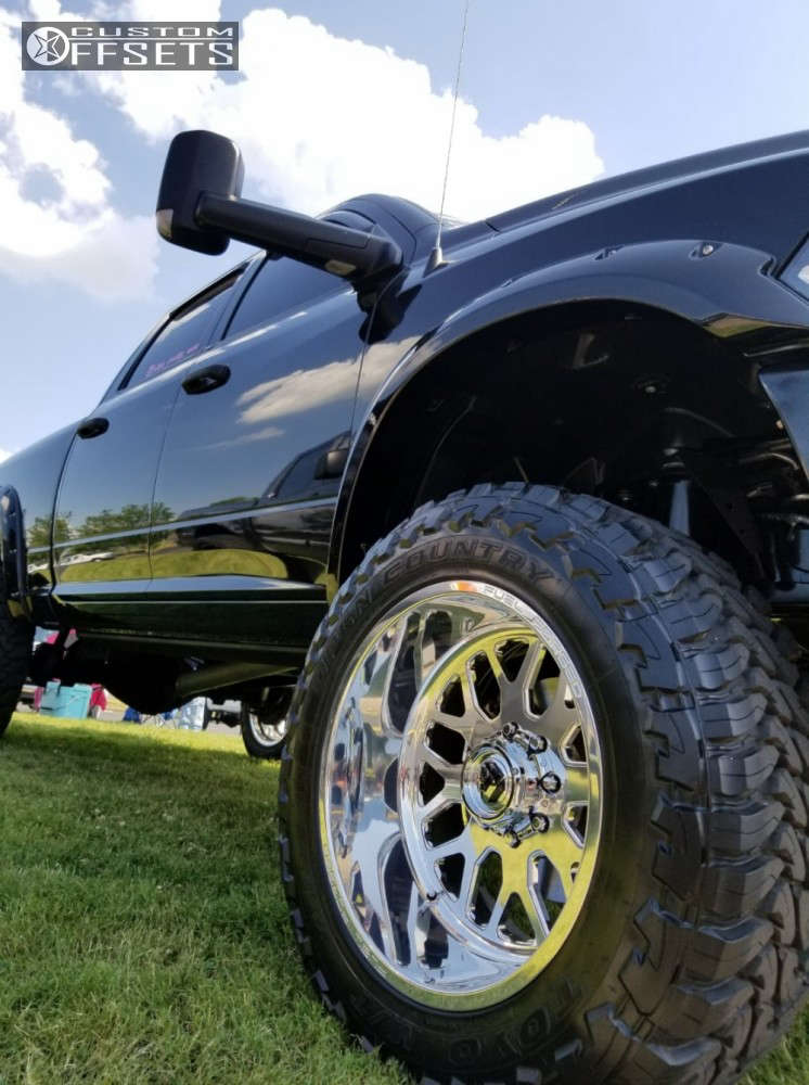 2014 Ram 2500 with 22x12 -51 Fuel Forged Ff19 and 37/13.5R22 Toyo Tires ...