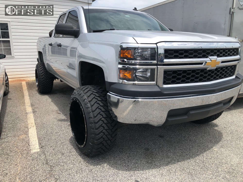 2014 Chevrolet Silverado 1500 with 22x14 -76 Moto Metal 962 and 35/12.5R22 Atturo Trail Blade Mt ...