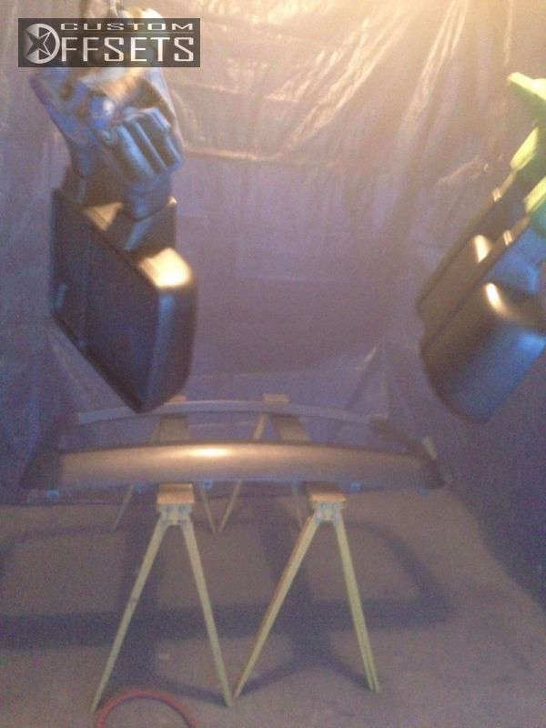 2014 Ford F-250 Super Duty with 22x14 -76 LRG 103 and 37/13.5R22 Toyo ...