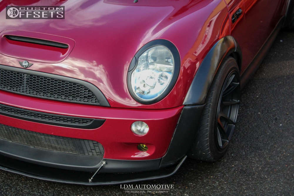 2003 Mini Cooper with 16x8.25 XXR 527 and 205/45R16 Nankang NS-20 and ...