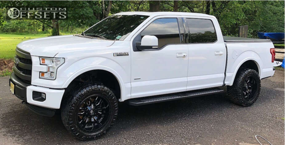 2015 Ford F-150 with 20x10 -18 Fuel Sledge and 33/12.5R20 Nitto Ridge ...