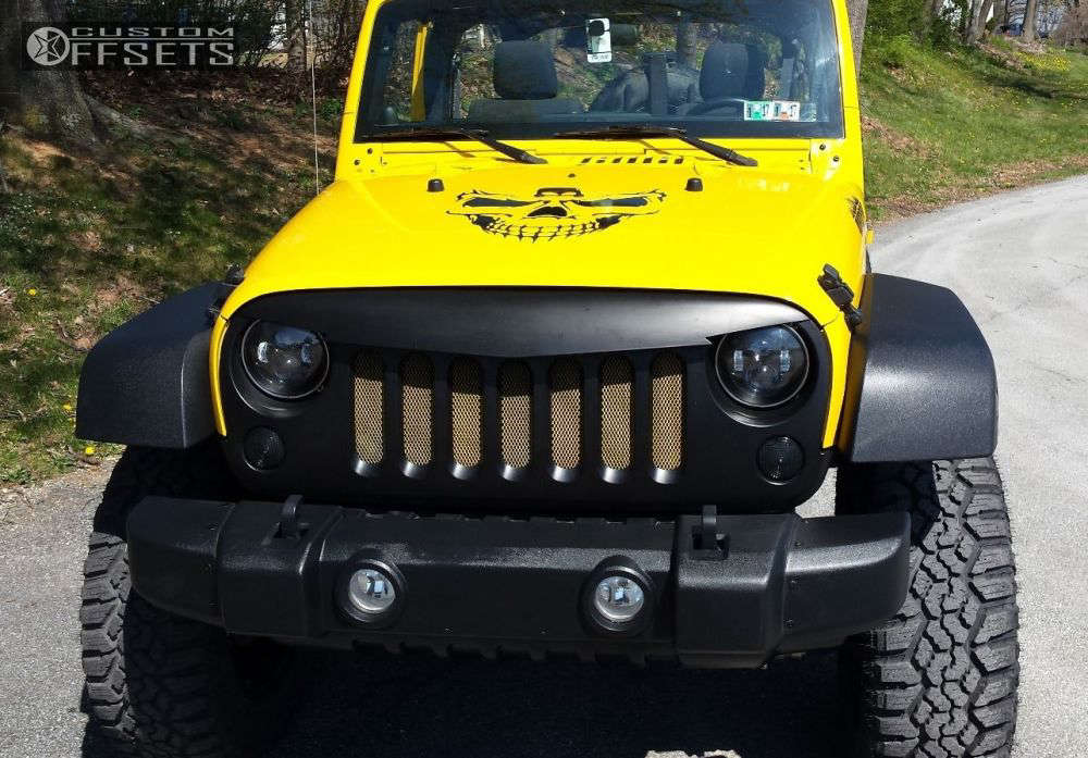 2011 Jeep Wrangler with 20x9 -12 Scorpion SC17 and 35/12.5R20 Kanati ...