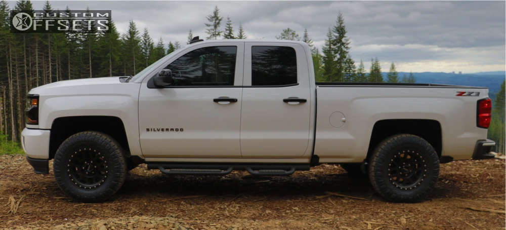2018 Chevrolet Silverado 1500 with 17x8.5 6.35 Method Grid and 285 ...