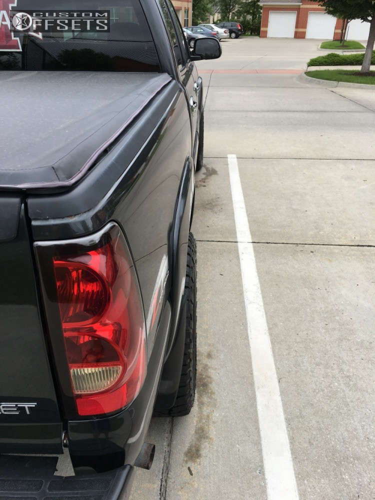 2005 Chevrolet Silverado 1500 with 20x9 0 XD Xd820 and 305/55R20 Falken ...