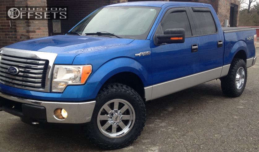 2011 Ford F-150 with 18x9 0 Moto Metal MO962 and 275/70R18 Nitto Trail ...