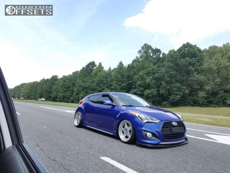 2013 Hyundai Veloster with 18x9.5 20 Avant Garde M240 and 215/35R18 ...