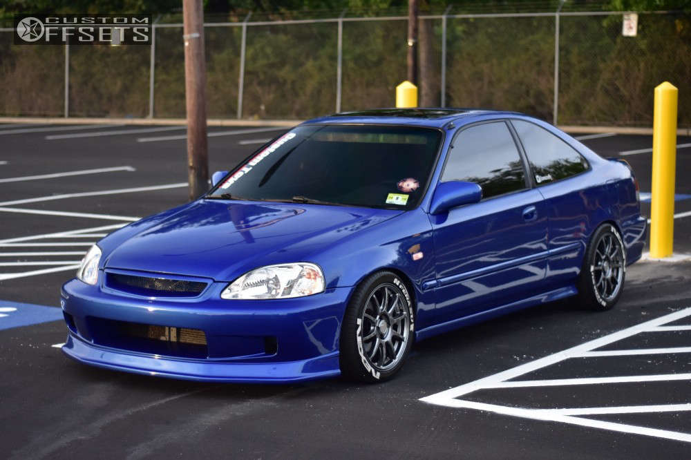 1999 Honda Civic with 16x7 42 SSR GTV02 and 215/40R16 Nexen Nfera Su1 ...