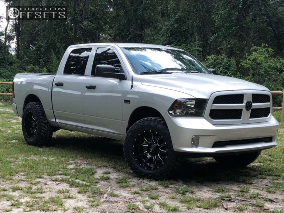 2017 Ram 1500 with 20x10 -18 Fuel Vandal and 35/11.5R20 Nitto Trail ...
